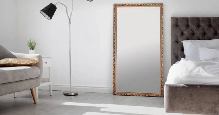 A Guide to Standard Mirror Sizes For Different Types of Mirrors
